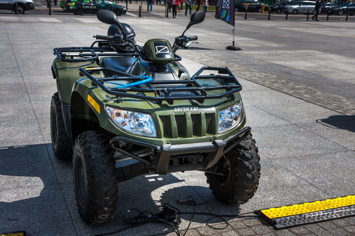 11 Extreme Sand Cars Built To Conquer The Harshest Landscapes - Motor Mox