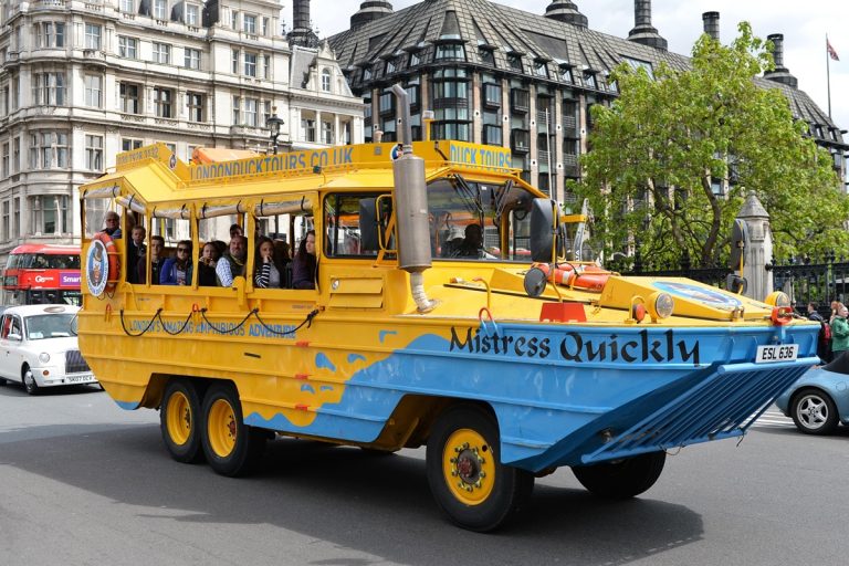 12 Amphibious Cars That Let You Drive on Land and Water - Motor Mox