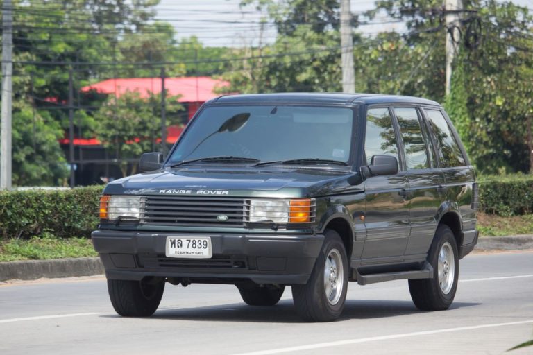 15 Legendary Vehicles That Got Their Power From A British V8 - Motor Mox