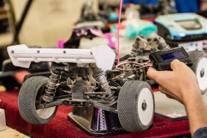 12 Insanely Fast Remote Control Cars That’ll Leave You In Shock - Motor Mox