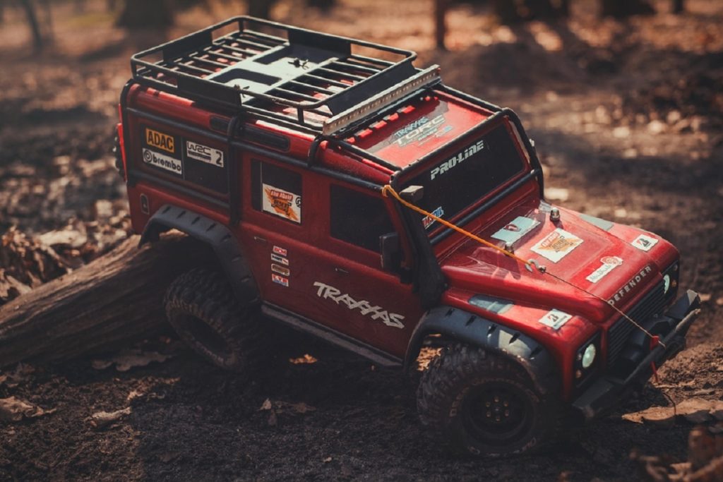 12 Insanely Fast Remote Control Cars That’ll Leave You In Shock - Motor Mox