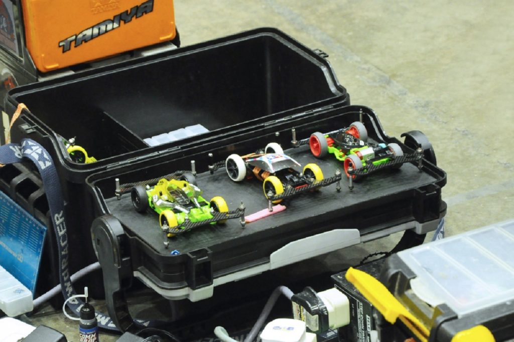 12 Insanely Fast Remote Control Cars That’ll Leave You In Shock - Motor Mox