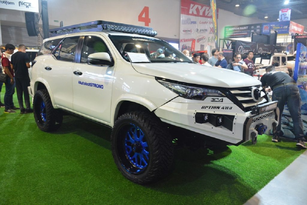 13 Covert Cars Designed For Maximum Surveillance Efficiency - Motor Mox