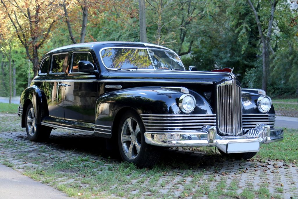 14 Classic Russian Cars That Were Actually Legendary - Motor Mox