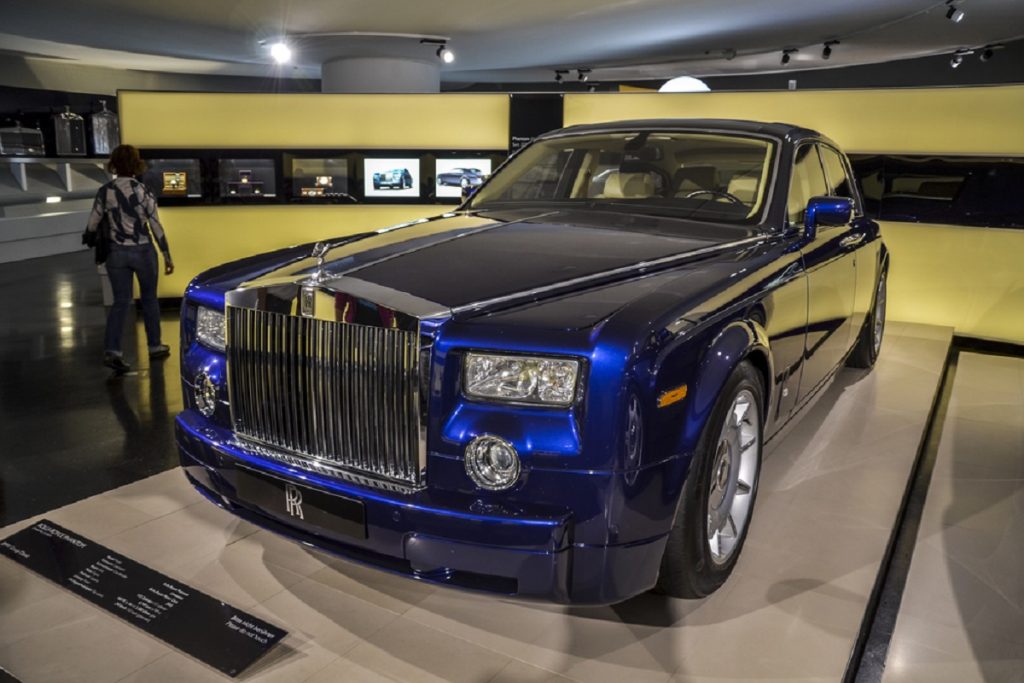 11 Cars That Rescued Their Brands From Bankruptcy - Motor Mox