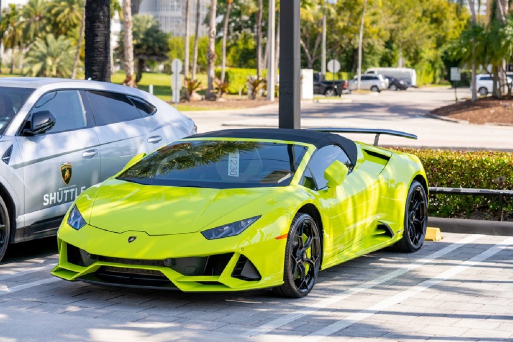12 Unique Car Colors with the Most Unforgettable Names - Motor Mox