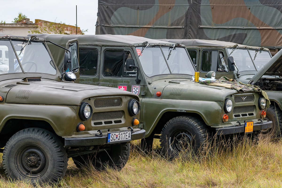 14 Classic Russian Cars That Were Actually Legendary - Motor Mox