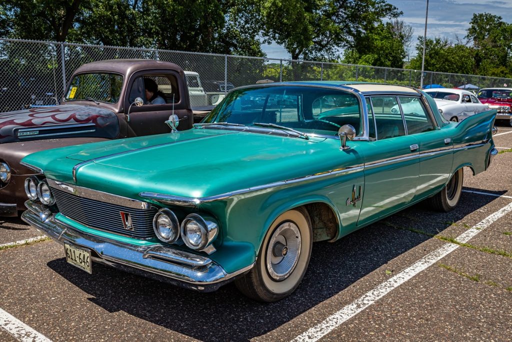 14 Classic Cars That Became Hauntingly Beautiful Hearses - Motor Mox