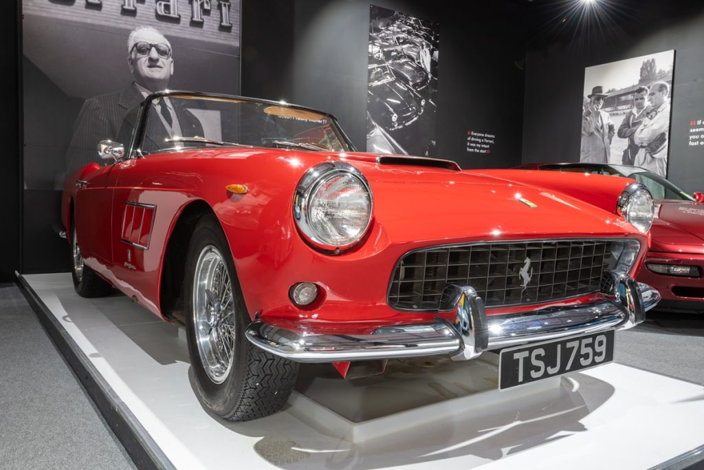 12 Visionary Designers Behind The Most Iconic Cars In History - Motor Mox