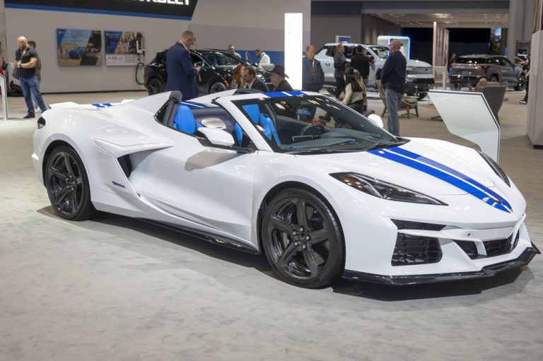 13 Amazing Cars With Rear Engines - Motor Mox