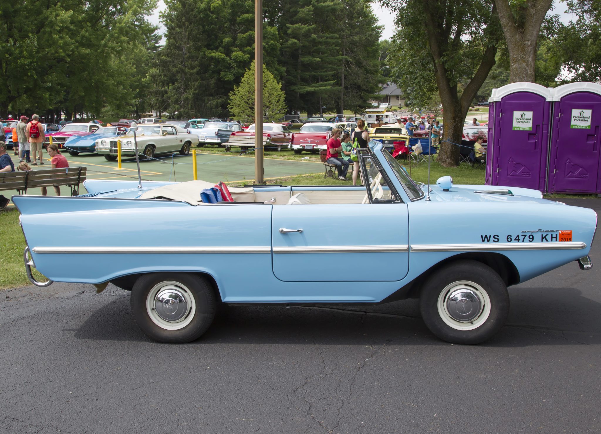 12 Amphibious Cars That Let You Drive on Land and Water - Motor Mox