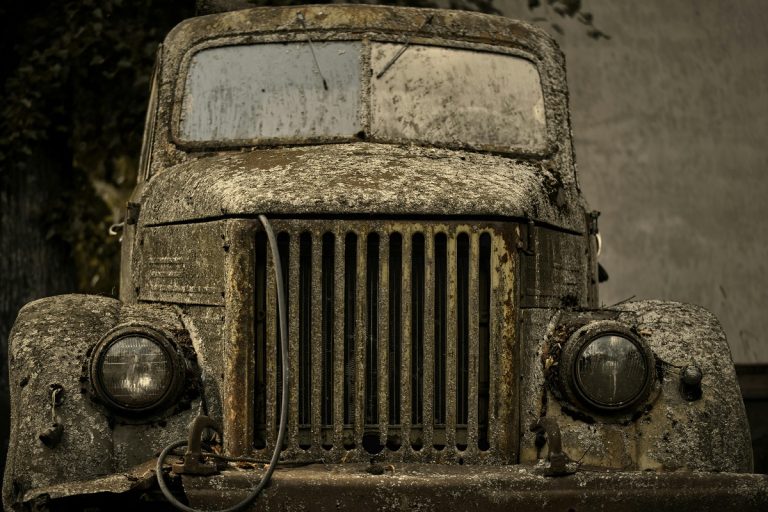 14 Classic Russian Cars That Were Actually Legendary - Motor Mox