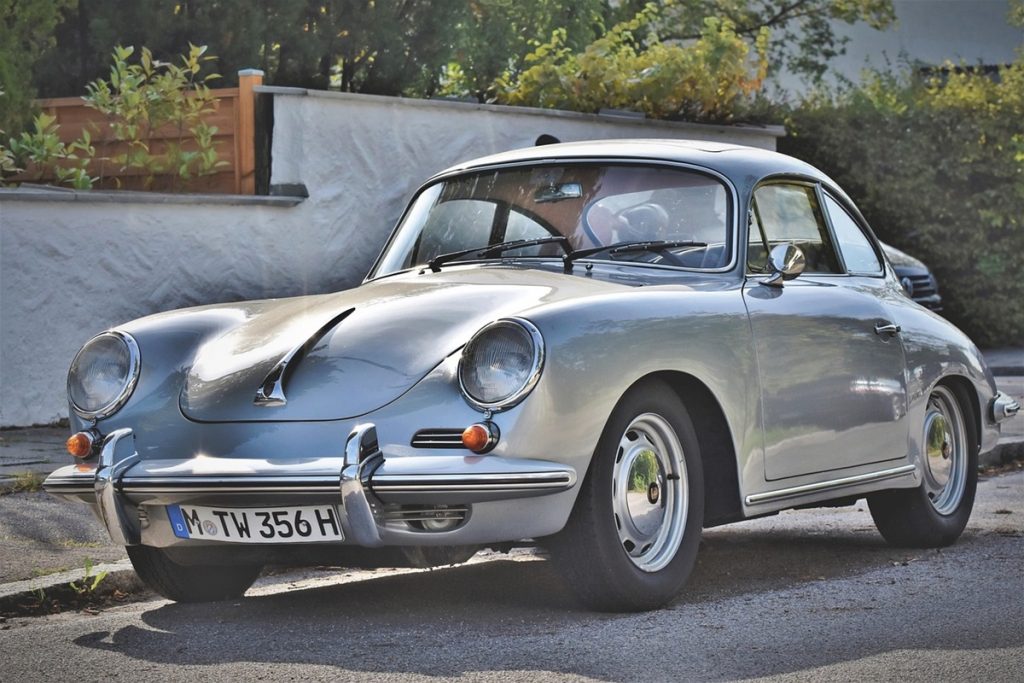 The First Ever Cars Built By The World’s Biggest Automakers - Motor Mox