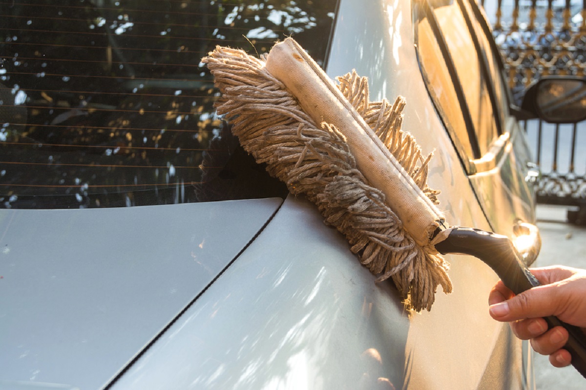 10 Weird And Wonderful Ways People Used To Wash Their Cars - Motor Mox