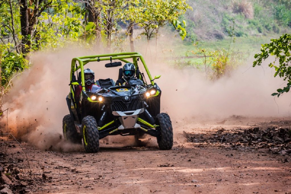 11 Extreme Sand Cars Built To Conquer The Harshest Landscapes - Motor Mox