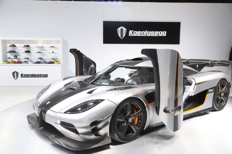 10 Coolest Car Doors That Open Like Nothing Else - Motor Mox