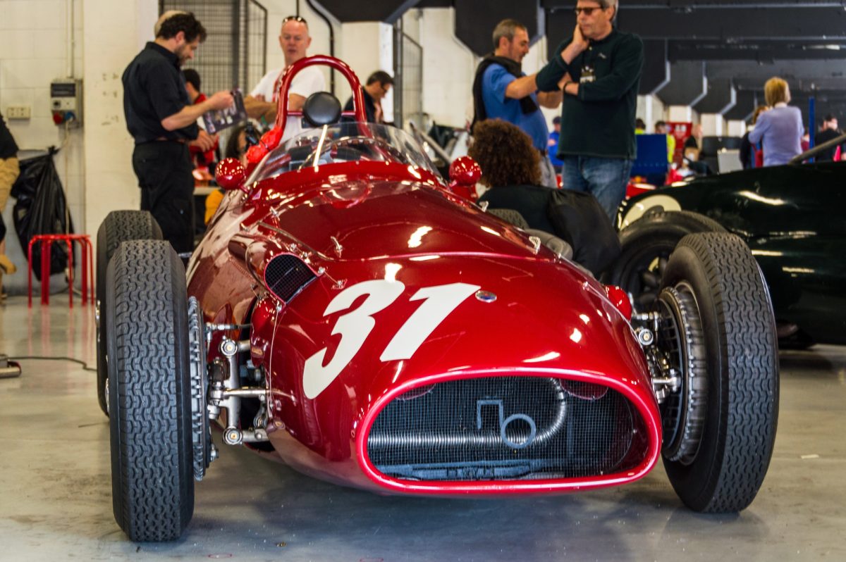 12 Iconic Car Designs That Revolutionized Marketing Campaigns - Motor Mox