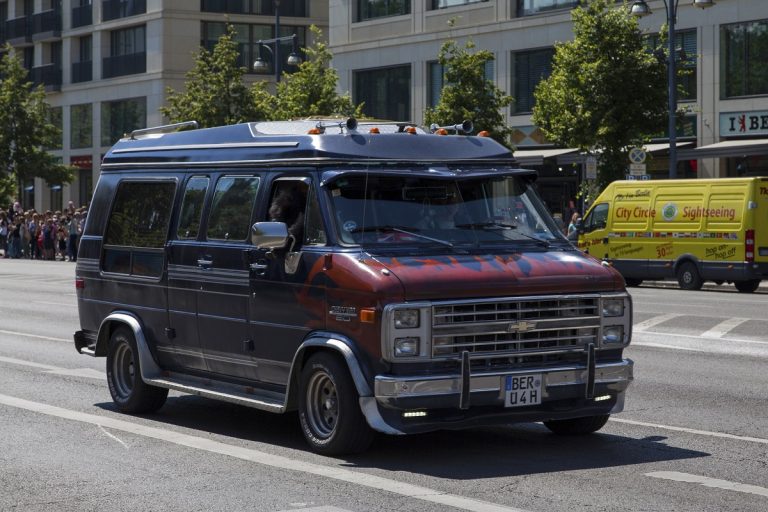 These 12 Retro Vans Are Way Cooler Than You Remember - Motor Mox