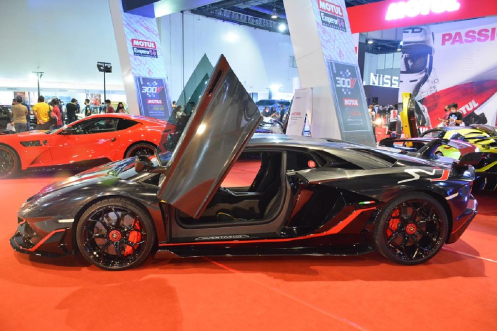 10 Coolest Car Doors That Open Like Nothing Else - Motor Mox
