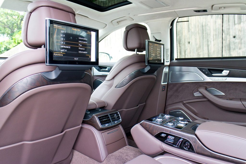 17 Custom Car Interior Designs That Look Ultra Luxe - Motor Mox