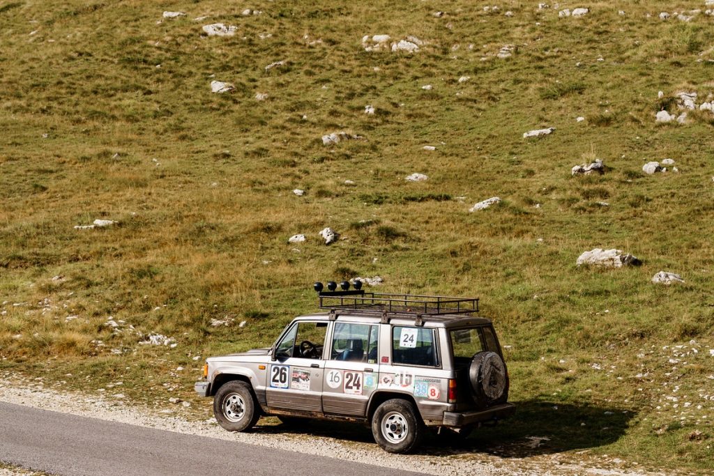 13 Vintage SUV Cars That Look Insanely Cool - Motor Mox