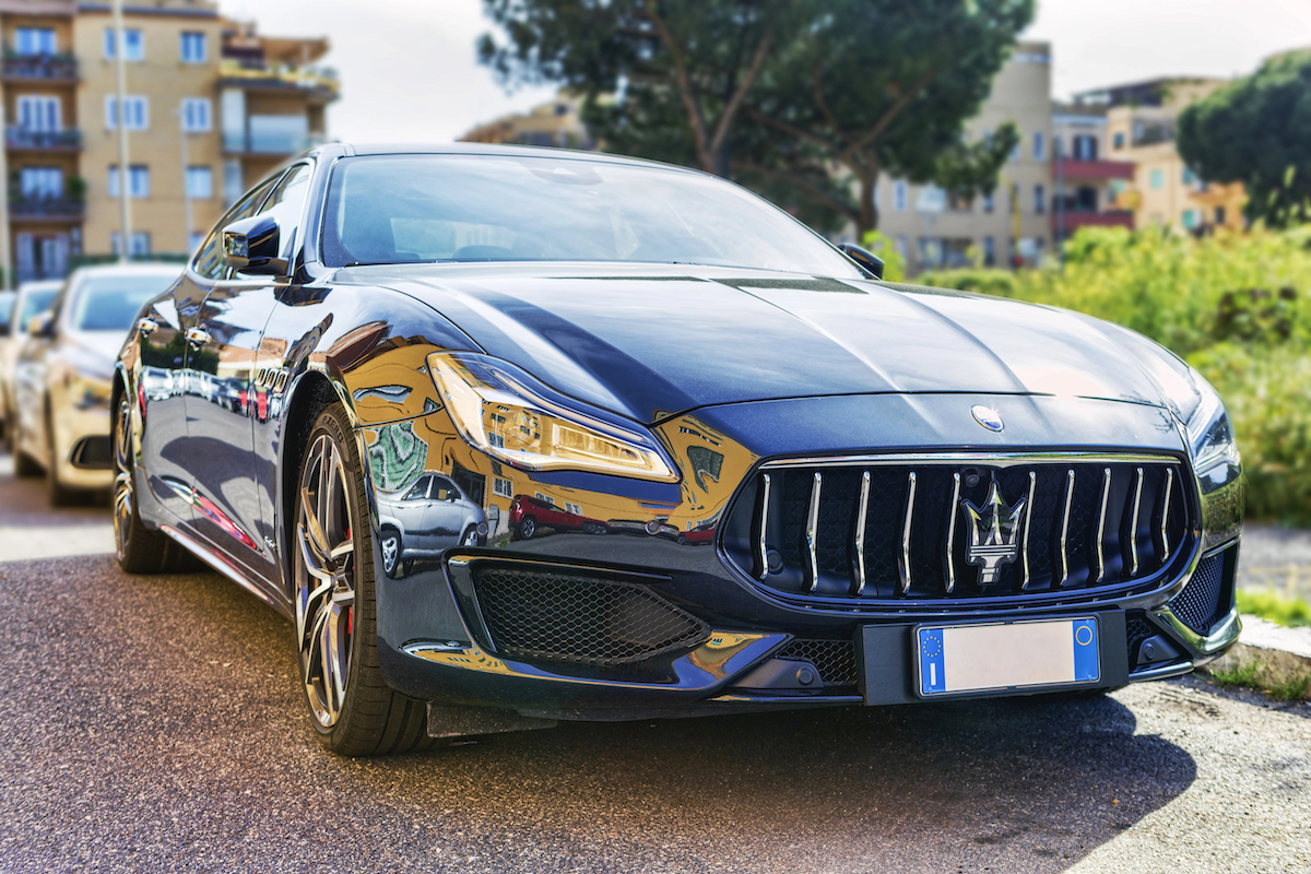 15 Best Luxury Cars For Women - Motor Mox