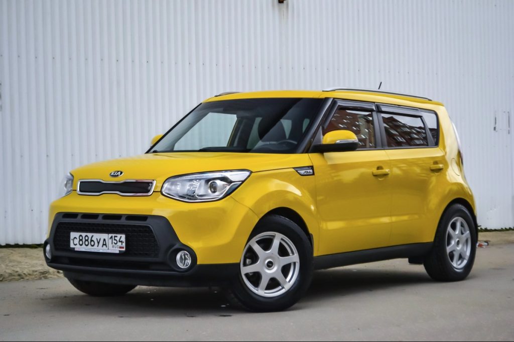 17 Cute Affordable Cars Perfect For Daily Driving - Motor Mox