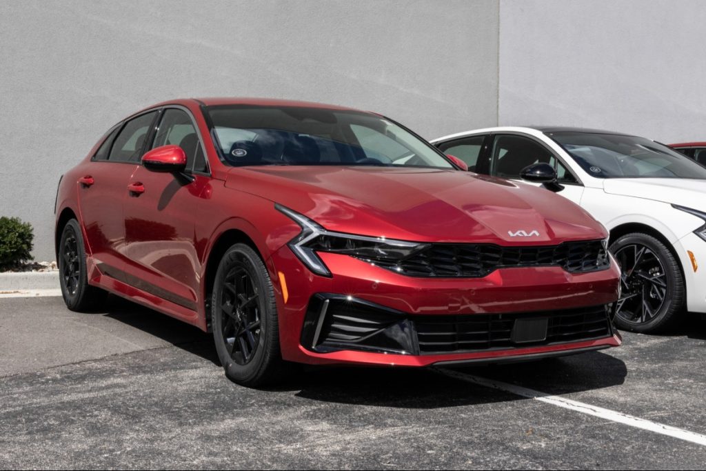 17 Best Cars Of The Year Ranked By Drivers - Motor Mox