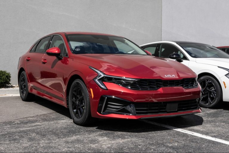 17 Best Cars Of The Year Ranked By Drivers - Motor Mox