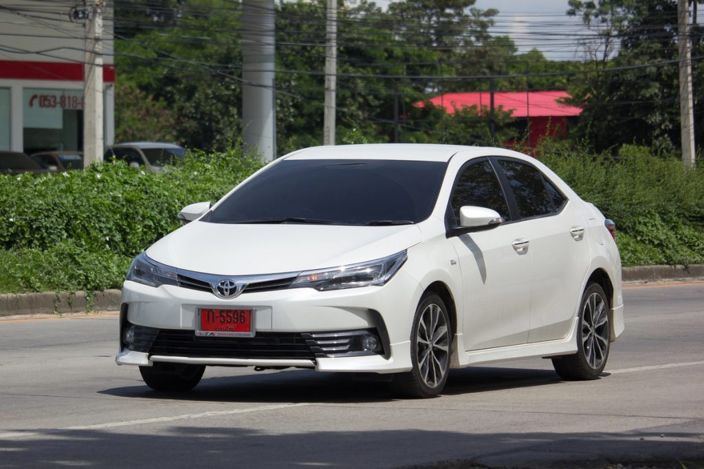 17 Best First Cars For New Car Owners - Motor Mox
