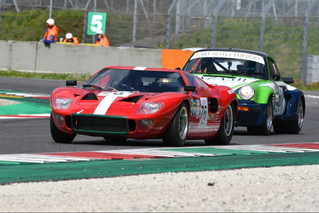 15 Ferrari Vs Ford Rivalry Moments That Changed Racing Forever - Motor Mox