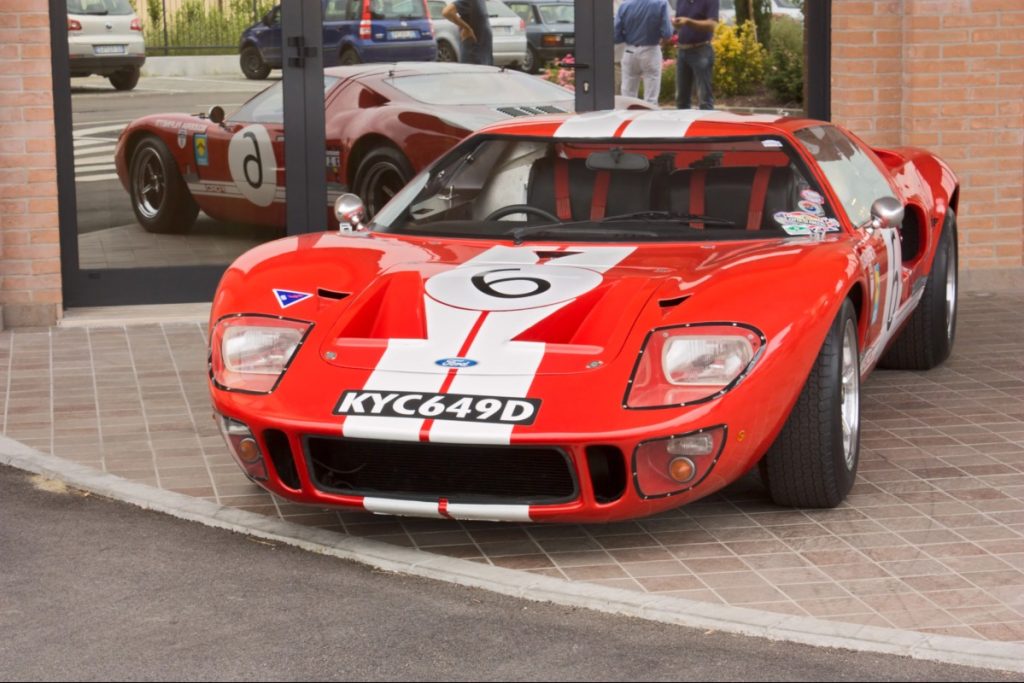 15 Ferrari Vs Ford Rivalry Moments That Changed Racing Forever - Motor Mox